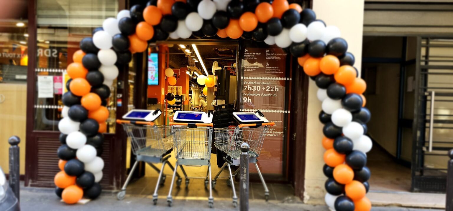 Cust2Mate Smart Carts in Franprix Paris - Cust2Mate 3.0